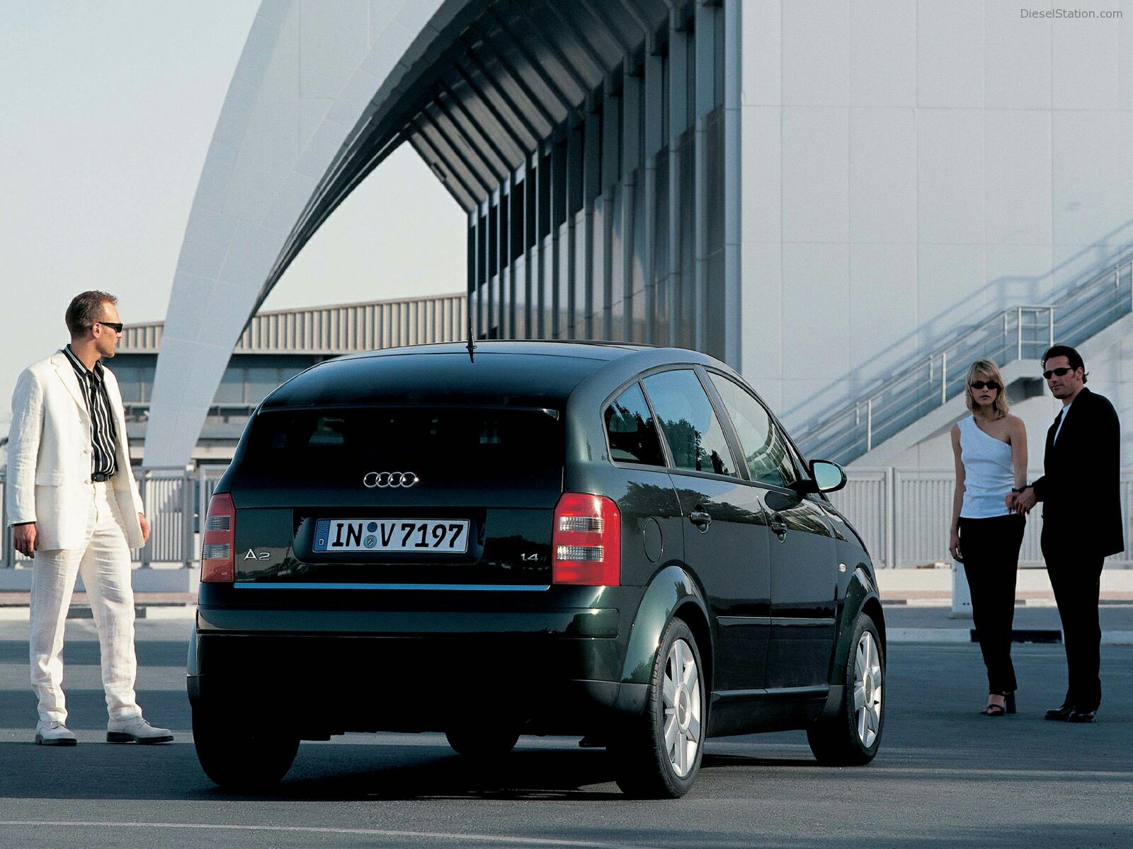 Audi A2 (2000) Exotic Car Photo #011 of 66 : Diesel Station