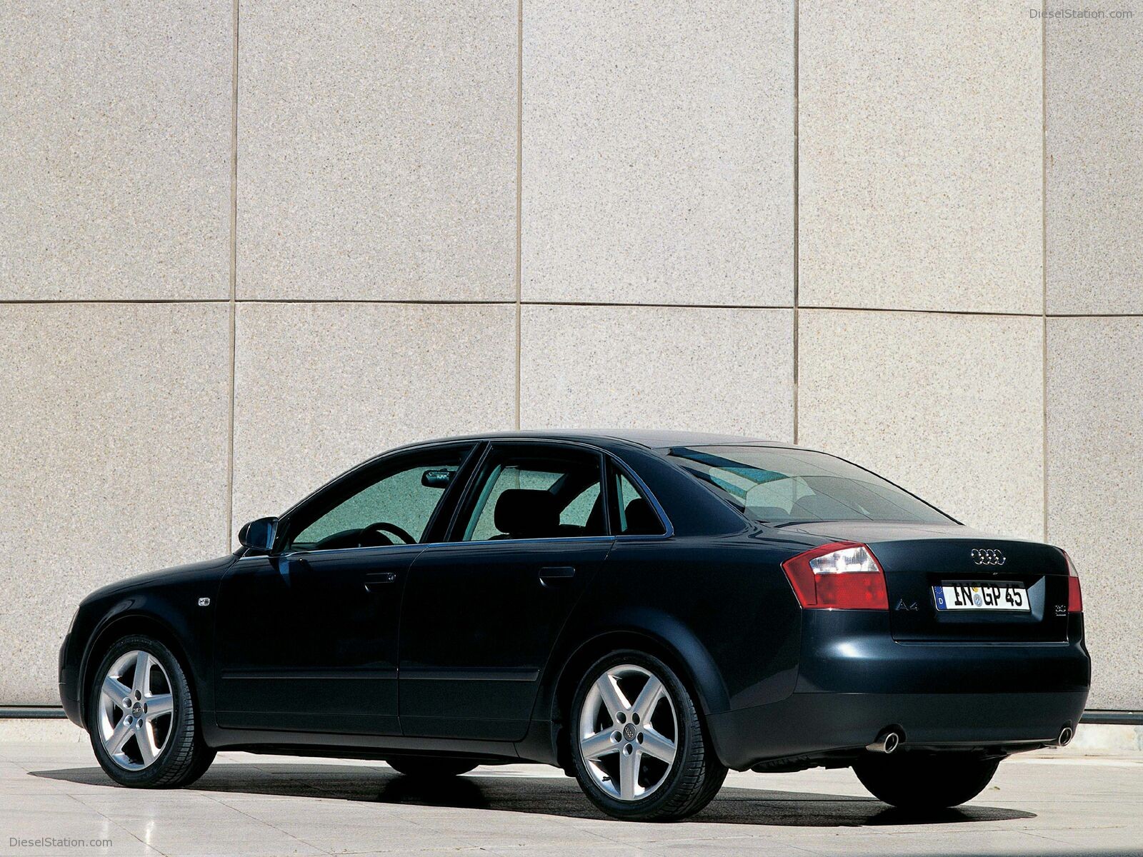 Audi A4 (2000) Exotic Car Wallpapers #008 of 28 : Diesel Station
