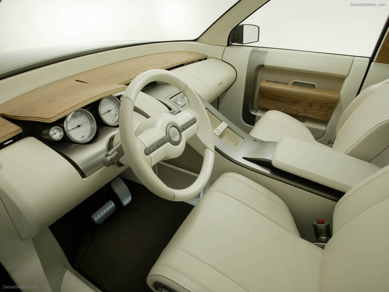 Ford Fairlane Concept Exotic Car Pictures #012 of 31 : Diesel Station