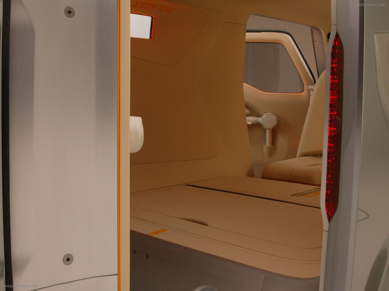 Ford SYNus Concept Exotic Car Wallpaper #033 of 35 : Diesel Station