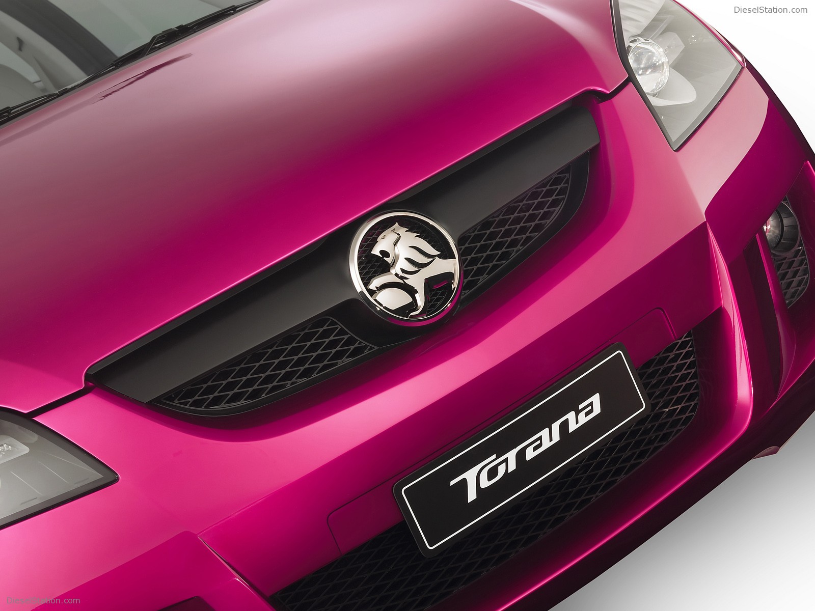 Holden TT36 Torana Concept Exotic Car Photo #017 of 47 : Diesel Station