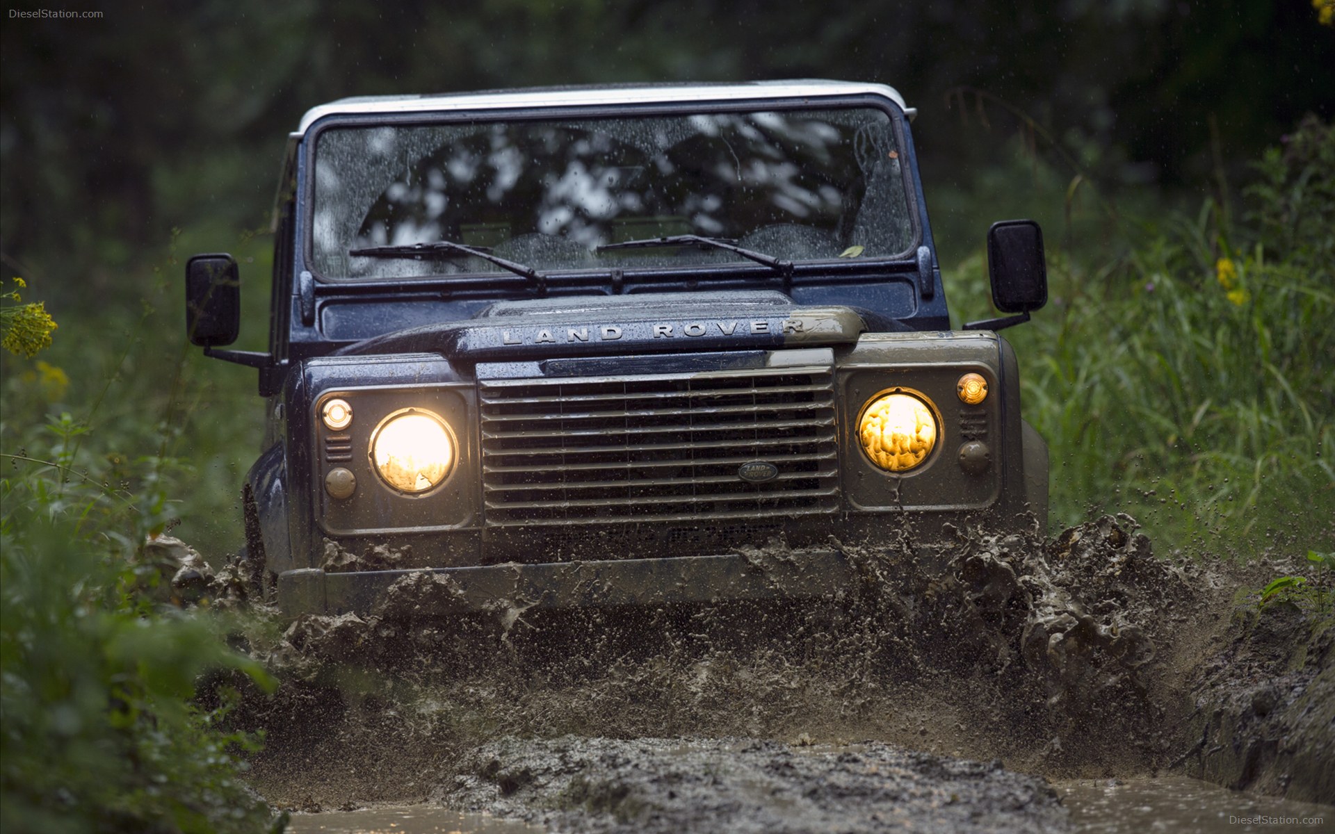 Land Rover Defender 2013 Widescreen Exotic Car Image #10 of 44 : Diesel ...