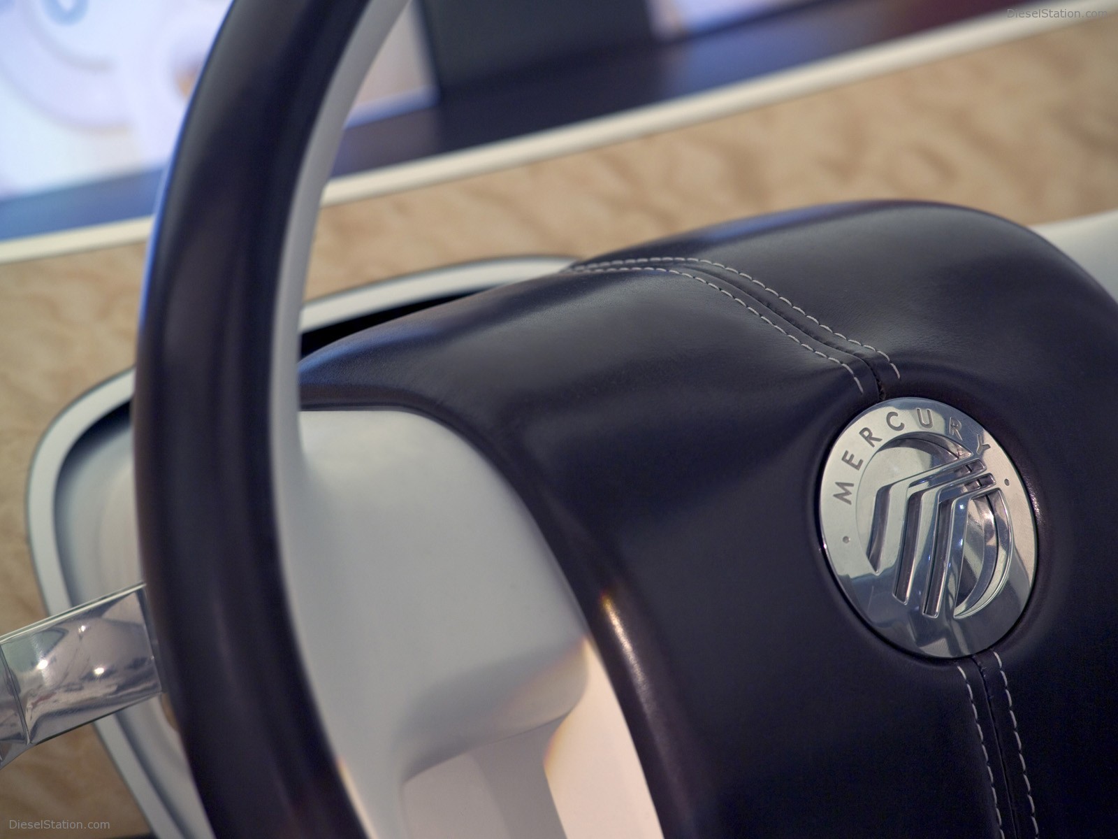 Mercury Meta One Concept Exotic Car Wallpapers #014 of 19 : Diesel Station