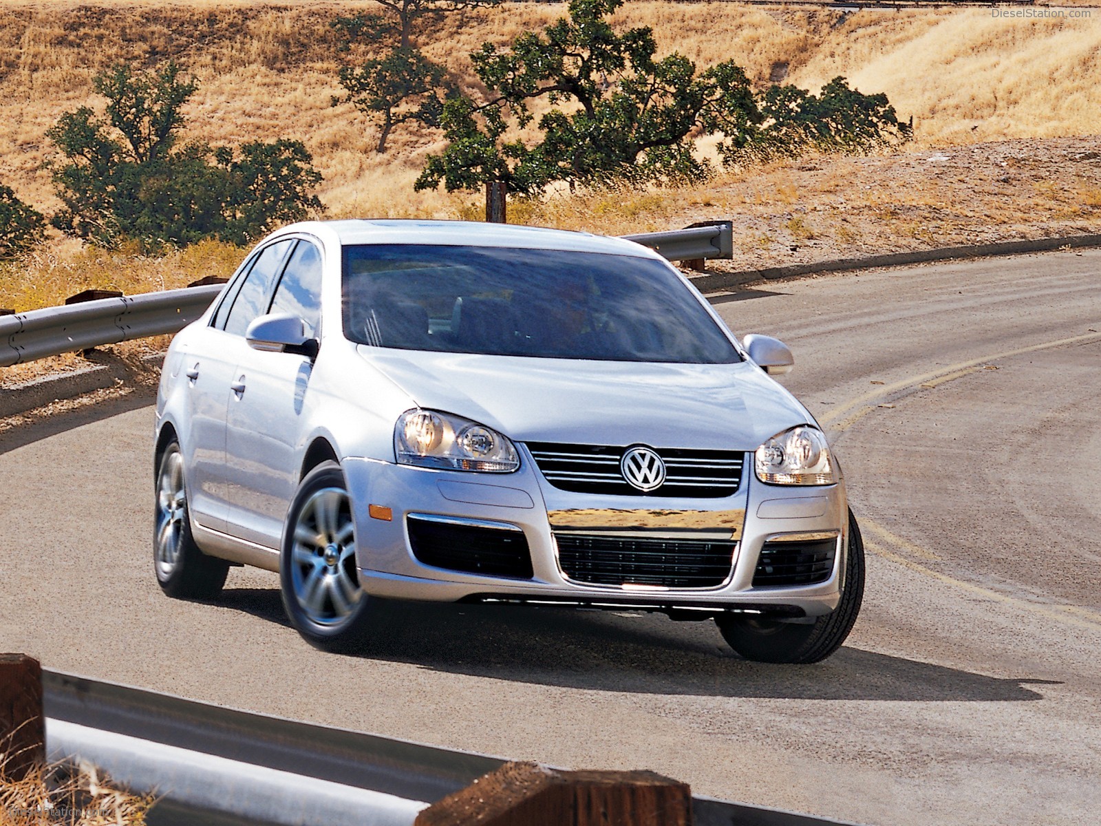 Volkswagen Jetta/Bora (2006) Exotic Car Image #004 of 14 : Diesel Station